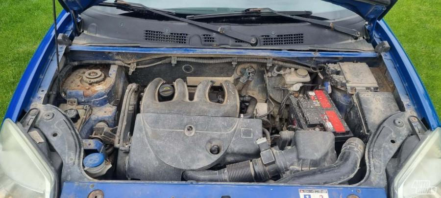 Peugeot Partner 2006 Panevēža, ar dzinēja tilpumu 1.90 L un nobraukumu 203 tūkst. km par 1000 €, foto 13 vietnē AUTOMOTO.COM.LV