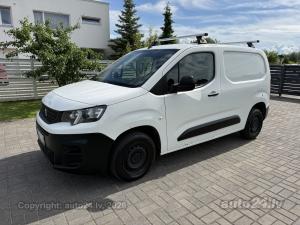 White Peugeot Partner 2020 in Tallinn, with an engine capacity of 1.50 L and mileage of 206 thousand km for 7900 €, photo 8 on AUTOMOTO.COM.LV