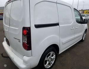 Balts Peugeot Partner 2014 Marijampole, ar dzinēja tilpumu 1.56 L un nobraukumu 239 tūkst. km par 3750 €, foto 5 vietnē AUTOMOTO.COM.LV