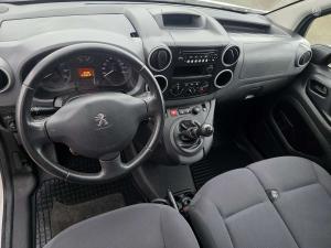 Balts Peugeot Partner 2014 Marijampole, ar dzinēja tilpumu 1.56 L un nobraukumu 239 tūkst. km par 3750 €, foto 8 vietnē AUTOMOTO.COM.LV