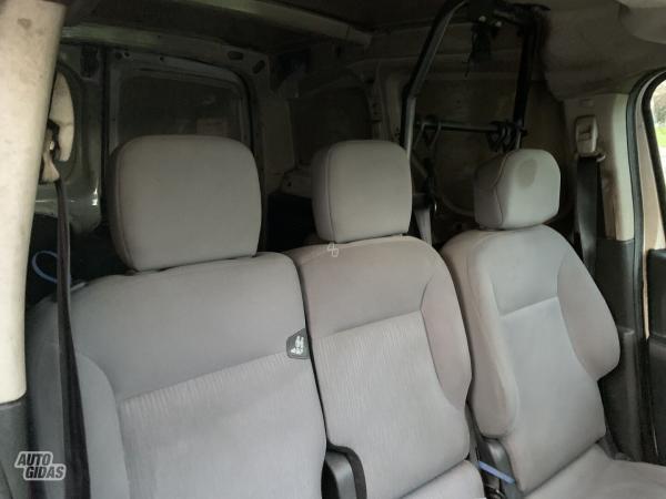 White Peugeot Partner 2015 in Kaunas, with an engine capacity of 1.60 L and mileage of 600 thousand km for 1990 €, photo 4 on AUTOMOTO.COM.LV