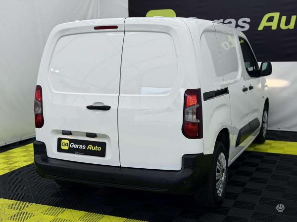Balts Peugeot Partner 2019 Viļņa, ar dzinēja tilpumu 1.56 L un nobraukumu 248 tūkst. km par 6590 €, foto 4 vietnē AUTOMOTO.COM.LV