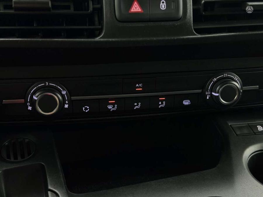Balts Peugeot Partner 2019 Viļņa, ar dzinēja tilpumu 1.56 L un nobraukumu 248 tūkst. km par 6190 €, foto 23 vietnē AUTOMOTO.COM.LV