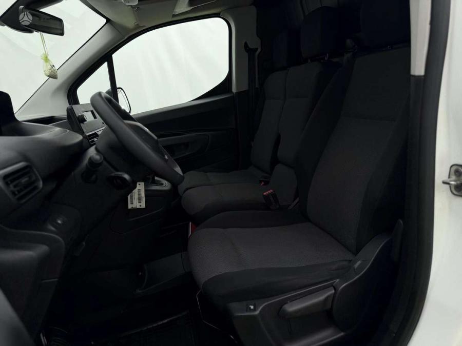 Balts Peugeot Partner 2019 Viļņa, ar dzinēja tilpumu 1.56 L un nobraukumu 248 tūkst. km par 5750 €, foto 11 vietnē AUTOMOTO.COM.LV