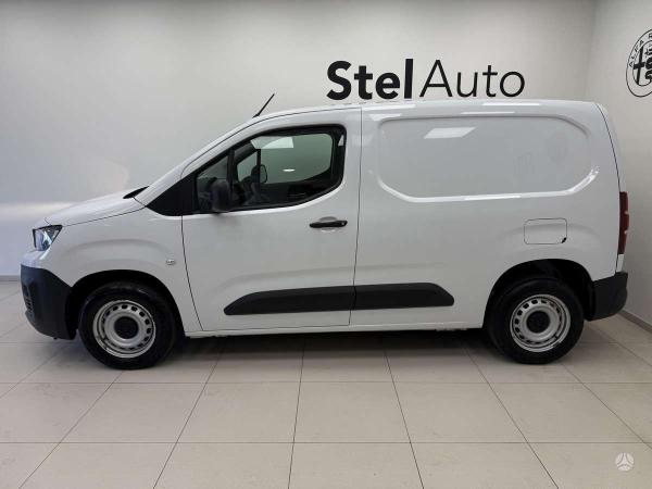 Balts Peugeot Partner 2023 Viļņa, ar dzinēja tilpumu 1.50 L un nobraukumu 83 tūkst. km par 12990 €, foto 2 vietnē AUTOMOTO.COM.LV