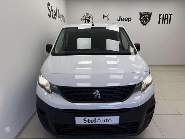 Balts Peugeot Partner 2023 Viļņa, ar dzinēja tilpumu 1.50 L un nobraukumu 83 tūkst. km par 12990 €, foto 3 vietnē AUTOMOTO.COM.LV