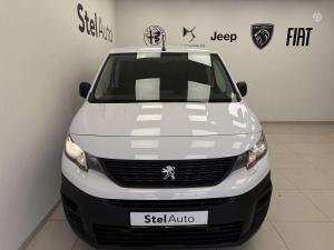 White Peugeot Partner 2023 in Vilnius, with an engine capacity of 1.50 L and mileage of 223 thousand km for 10990 €, photo 4 on AUTOMOTO.COM.LV