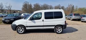 Balts Peugeot Partner 2005 Rīga, ar dzinēja tilpumu 1.40 L un nobraukumu 326 tūkst. km par 1250 €, foto 6 vietnē AUTOMOTO.COM.LV