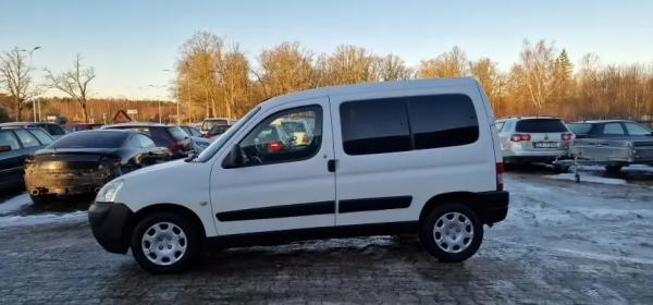 Balts Peugeot Partner 2007 Valmiera, ar dzinēja tilpumu 1.40 L un nobraukumu 251 tūkst. km par 1350 €, foto 6 vietnē AUTOMOTO.COM.LV