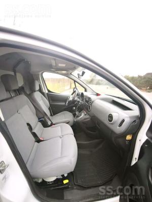 Balts Peugeot Partner 2013 Jūrmala, ar dzinēja tilpumu 1.60 L un nobraukumu 117 tūkst. km par 5950 €, foto 6 vietnē AUTOMOTO.COM.LV