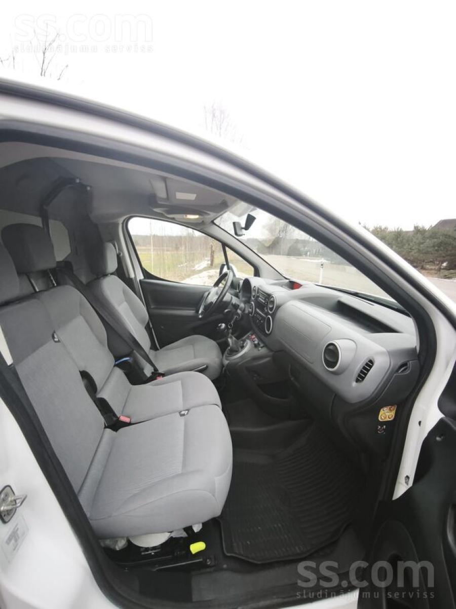 Balts Peugeot Partner 2013 Jūrmala, ar dzinēja tilpumu 1.60 L un nobraukumu 117 tūkst. km par 5950 €, foto 8 vietnē AUTOMOTO.COM.LV