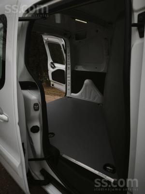 Balts Peugeot Partner 2013 Jūrmala, ar dzinēja tilpumu 1.60 L un nobraukumu 117 tūkst. km par 5950 €, foto 9 vietnē AUTOMOTO.COM.LV