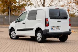 Balts Peugeot Partner 2015 Jelgava, ar dzinēja tilpumu 1.60 L un nobraukumu 264 tūkst. km par 6200 €, foto 6 vietnē AUTOMOTO.COM.LV