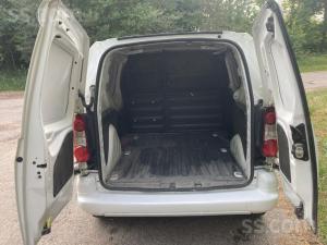 Balts Peugeot Partner 2016 Rēzekne, ar dzinēja tilpumu 1.60 L un nobraukumu 138 tūkst. km par 4700 €, foto 18 vietnē AUTOMOTO.COM.LV