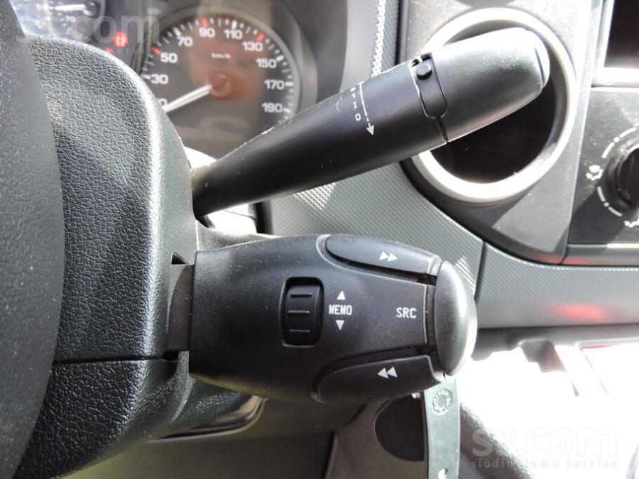 White Peugeot Partner 2017 in Cesis, with an engine capacity of 1.60 L and mileage of 300 thousand km for 3650 €, photo 8 on AUTOMOTO.COM.LV