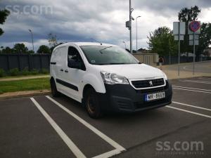 Balts Peugeot Partner 2017 Rīga, ar dzinēja tilpumu 1.60 L un nobraukumu 428 tūkst. km par 5400 €, foto  vietnē AUTOMOTO.COM.LV