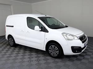 Balts Peugeot Partner 2018 Tallina, ar dzinēja tilpumu 1.60 L un nobraukumu 269 tūkst. km par 3199 €, foto  vietnē AUTOMOTO.COM.LV