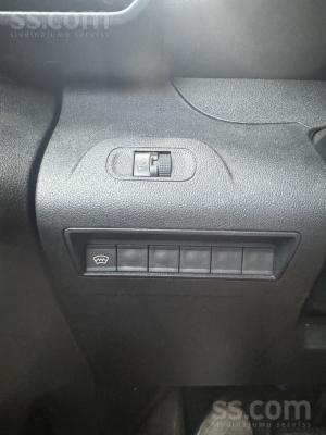 Balts Peugeot Partner 2020 Rīga, ar dzinēja tilpumu 1.50 L un nobraukumu 190 tūkst. km par 9500 €, foto 16 vietnē AUTOMOTO.COM.LV