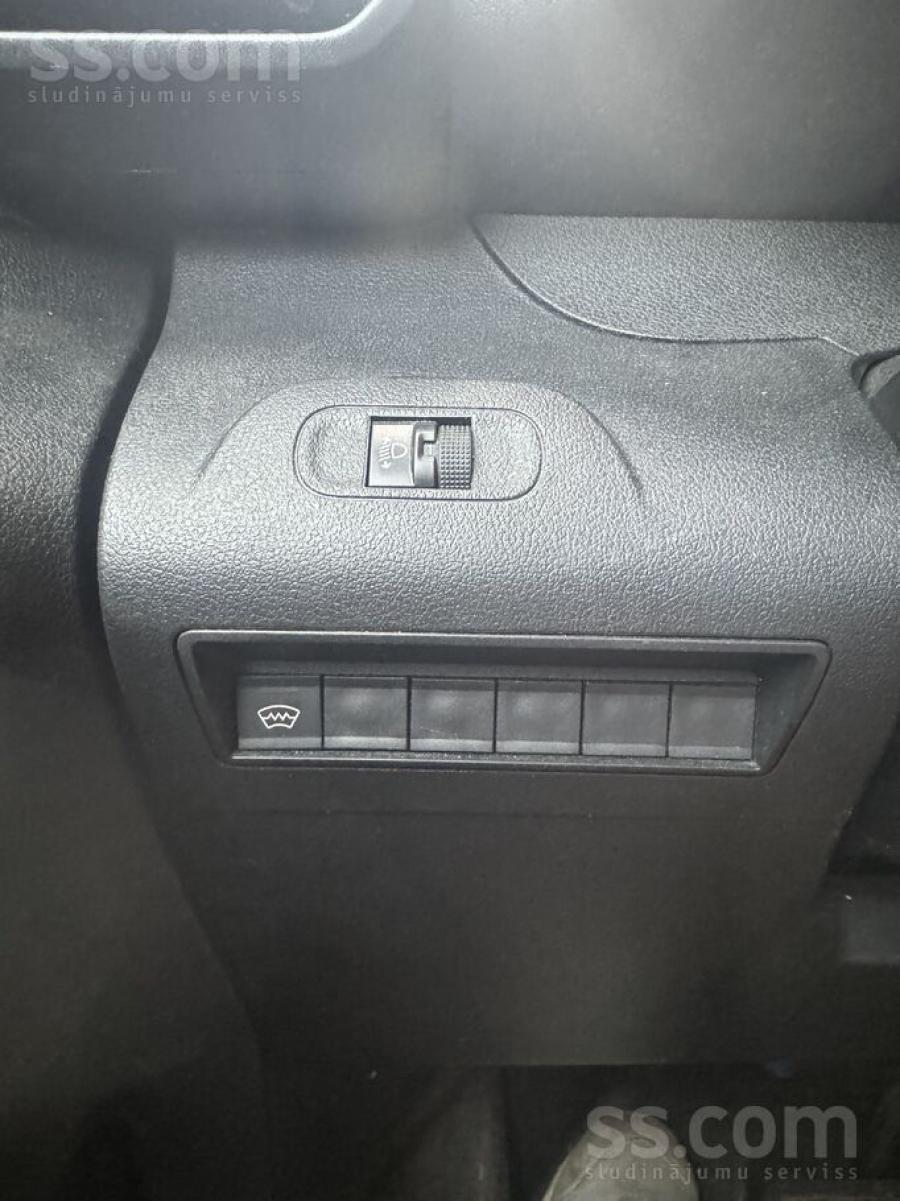 Balts Peugeot Partner 2020 Rīga, ar dzinēja tilpumu 1.50 L un nobraukumu 190 tūkst. km par 9500 €, foto 16 vietnē AUTOMOTO.COM.LV