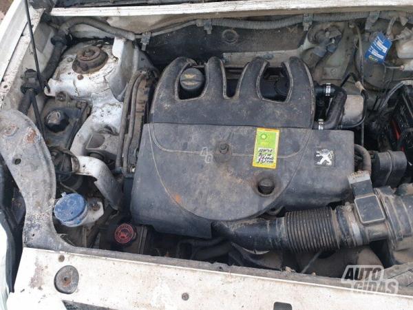 Balts Peugeot Partner 2003 Viļņa, ar dzinēja tilpumu 1.90 L un nobraukumu 239 tūkst. km par 80 €, foto 8 vietnē AUTOMOTO.COM.LV