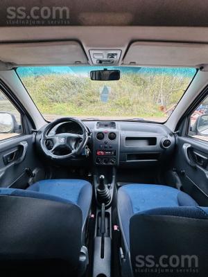 White Peugeot Partner 2004 in Riga, with an engine capacity of 1.80 L and mileage of 180 thousand km for 2000 €, photo 8 on AUTOMOTO.COM.LV