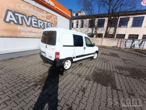 Balts Peugeot Partner 2007 Limbaži, ar dzinēja tilpumu 1.60 L un nobraukumu 449 tūkst. km par 700 €, foto 6 vietnē AUTOMOTO.COM.LV