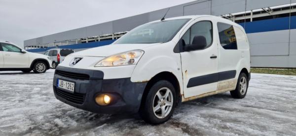 Balts Peugeot Partner 2010 Rīga, ar dzinēja tilpumu 1.60 L un nobraukumu 243 tūkst. km par 1950 €, foto 1 vietnē AUTOMOTO.COM.LV