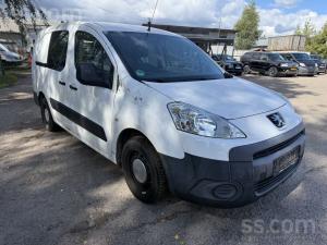 Balts Peugeot Partner 2011 Rīga, ar dzinēja tilpumu 1.60 L un nobraukumu 0 tūkst. km par 1300 €, foto 3 vietnē AUTOMOTO.COM.LV