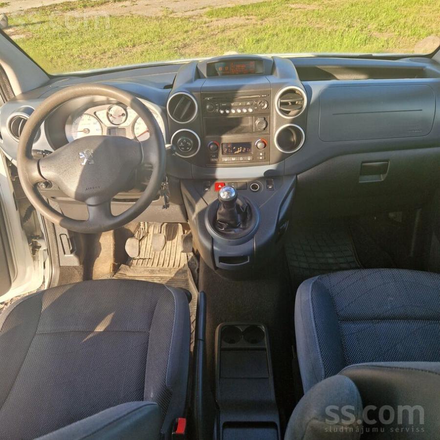Белый Пежо Partner 2011 в Добеле, объемом двигателя 1.60 л и пробегом 277 тыс. км за 2450 €, фото 9 на AUTOMOTO.COM.LV