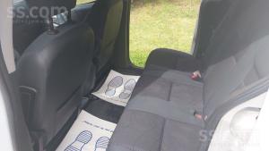 Balts Peugeot Partner 2011 Alūksne, ar dzinēja tilpumu 1.60 L un nobraukumu 0 tūkst. km par 1950 €, foto 23 vietnē AUTOMOTO.COM.LV