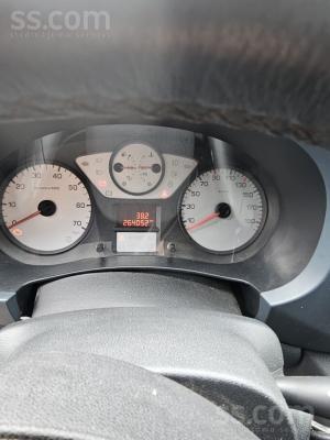 Balts Peugeot Partner 2011 Rīga, ar dzinēja tilpumu 1.60 L un nobraukumu 264 tūkst. km par 2300 €, foto 6 vietnē AUTOMOTO.COM.LV