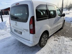 Balts Peugeot Partner 2012 Klaipėda, ar dzinēja tilpumu 1.60 L un nobraukumu 154 tūkst. km par 3100 €, foto 3 vietnē AUTOMOTO.COM.LV