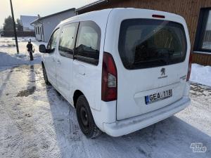 Balts Peugeot Partner 2012 Klaipėda, ar dzinēja tilpumu 1.60 L un nobraukumu 154 tūkst. km par 3100 €, foto 4 vietnē AUTOMOTO.COM.LV