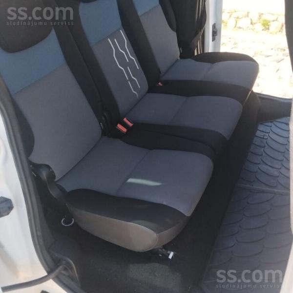 Balts Peugeot Partner 2014 Rīga, ar dzinēja tilpumu 1.50 L un nobraukumu 245 tūkst. km par 5500 €, foto 10 vietnē AUTOMOTO.COM.LV