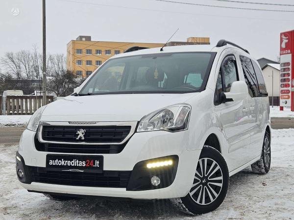 White Peugeot Partner 2016 in Siauliai, with an engine capacity of 1.60 L and mileage of 206 thousand km for 5950 €, photo 1 on AUTOMOTO.COM.LV