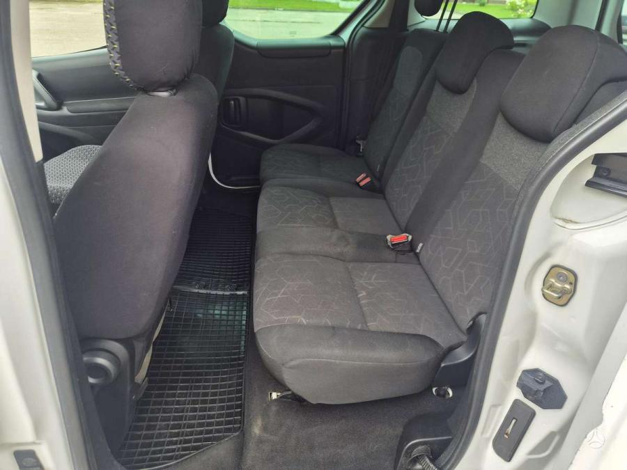 Balts Peugeot Partner 2017 Mažeikiai, ar dzinēja tilpumu 1.56 L un nobraukumu 295 tūkst. km par 3650 €, foto 11 vietnē AUTOMOTO.COM.LV