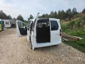 Белый Пежо Partner 2018 в Рига, объемом двигателя 1.60 л и пробегом 122 тыс. км за 5900 €, фото 5 на AUTOMOTO.COM.LV