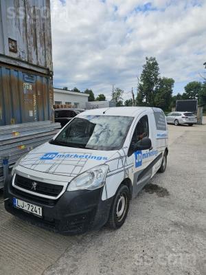 Balts Peugeot Partner 2018 Rīga, ar dzinēja tilpumu 1.60 L un nobraukumu 160 tūkst. km par 1500 €, foto  vietnē AUTOMOTO.COM.LV