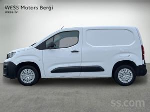 Balts Peugeot Partner 2019 Rīga, ar dzinēja tilpumu 1.50 L un nobraukumu 192 tūkst. km par 8500 €, foto 3 vietnē AUTOMOTO.COM.LV