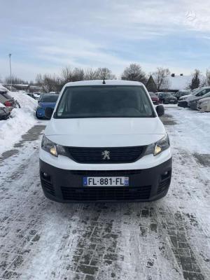 Balts Peugeot Partner 2019 Tauragė, ar dzinēja tilpumu 1.50 L un nobraukumu 206 tūkst. km par 6400 €, foto 3 vietnē AUTOMOTO.COM.LV