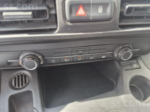 Balts Peugeot Partner 2019 Rīga, ar dzinēja tilpumu 1.60 L un nobraukumu 290 tūkst. km par 5600 €, foto 8 vietnē AUTOMOTO.COM.LV