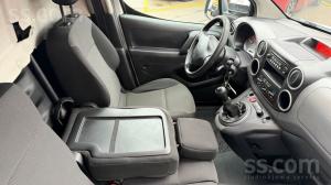 Balts Peugeot Partner 2019 Rīga, ar dzinēja tilpumu 1.60 L un nobraukumu 197 tūkst. km par 8500 €, foto 10 vietnē AUTOMOTO.COM.LV