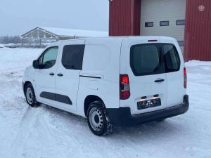 White Peugeot Partner 2020 in Ukmerge, with an engine capacity of 1.50 L and mileage of 379 thousand km for 5999 €, photo 5 on AUTOMOTO.COM.LV