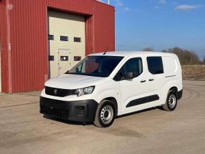 White Peugeot Partner 2020 in Ukmerge, with an engine capacity of 1.50 L and mileage of 253 thousand km for 6500 €, photo  on AUTOMOTO.COM.LV