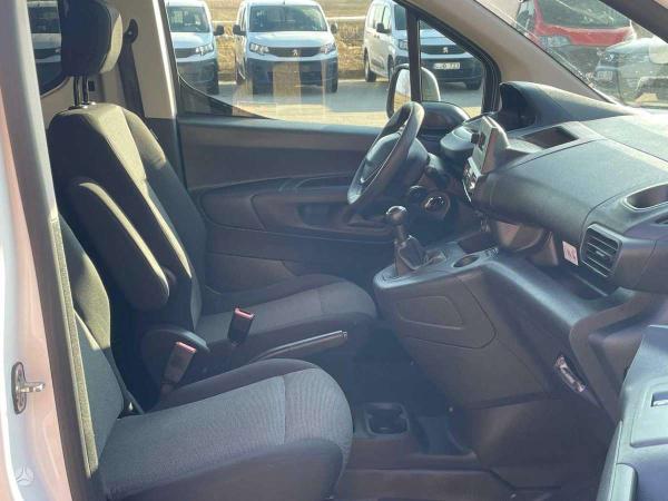 Balts Peugeot Partner 2020 Ukmergė, ar dzinēja tilpumu 1.50 L un nobraukumu 253 tūkst. km par 6500 €, foto 8 vietnē AUTOMOTO.COM.LV