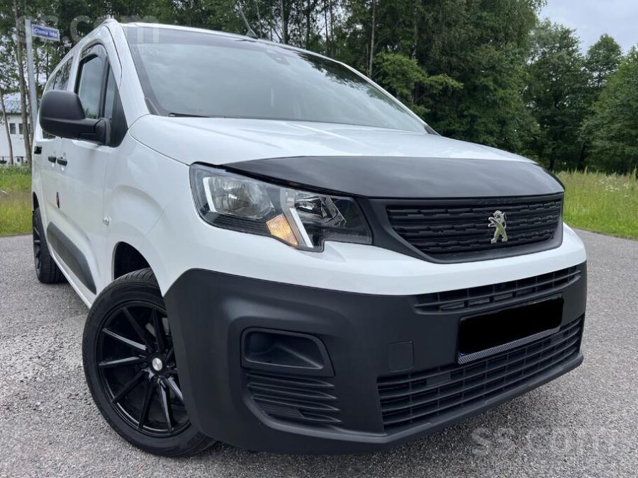 Balts Peugeot Partner 2021 Rīga, ar dzinēja tilpumu 1.50 L un nobraukumu 87 tūkst. km par 12500 €, foto 3 vietnē AUTOMOTO.COM.LV