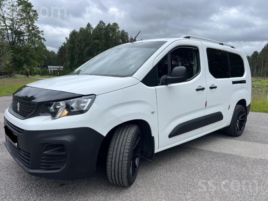 Balts Peugeot Partner 2021 Rīga, ar dzinēja tilpumu 1.50 L un nobraukumu 87 tūkst. km par 12500 €, foto 12 vietnē AUTOMOTO.COM.LV