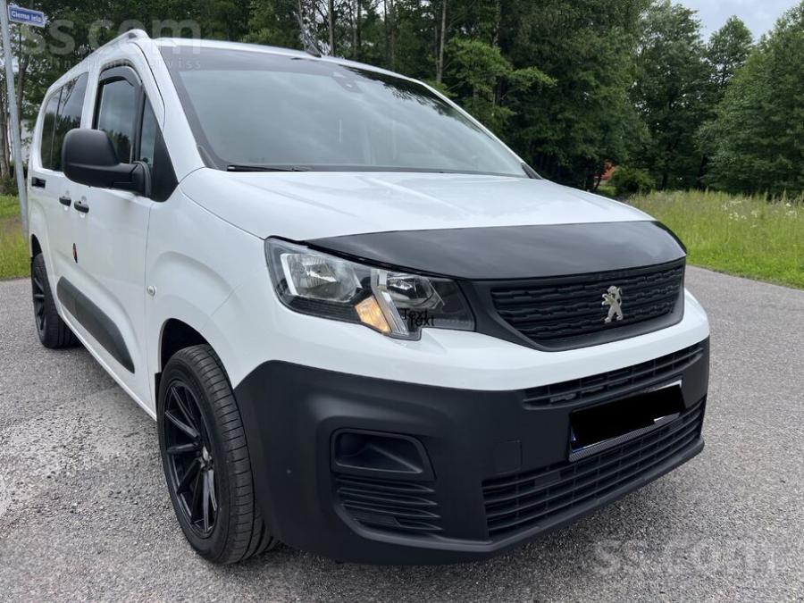 Balts Peugeot Partner 2021 Rīga, ar dzinēja tilpumu 1.50 L un nobraukumu 87 tūkst. km par 12500 €, foto 14 vietnē AUTOMOTO.COM.LV