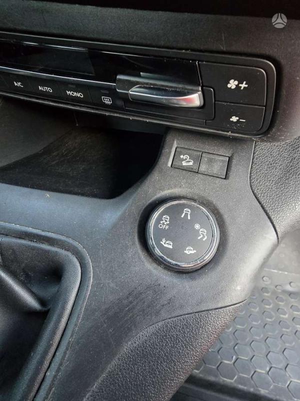 White Peugeot Partner 2021 in Vilnius, with an engine capacity of 1.56 L and mileage of 162 thousand km for 9499 €, photo 8 on AUTOMOTO.COM.LV