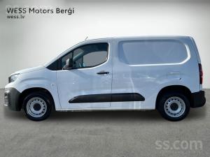 Белый Пежо Partner 2021 в Рига, объемом двигателя 1.50 л и пробегом 246 тыс. км за 7490 €, фото 4 на AUTOMOTO.COM.LV